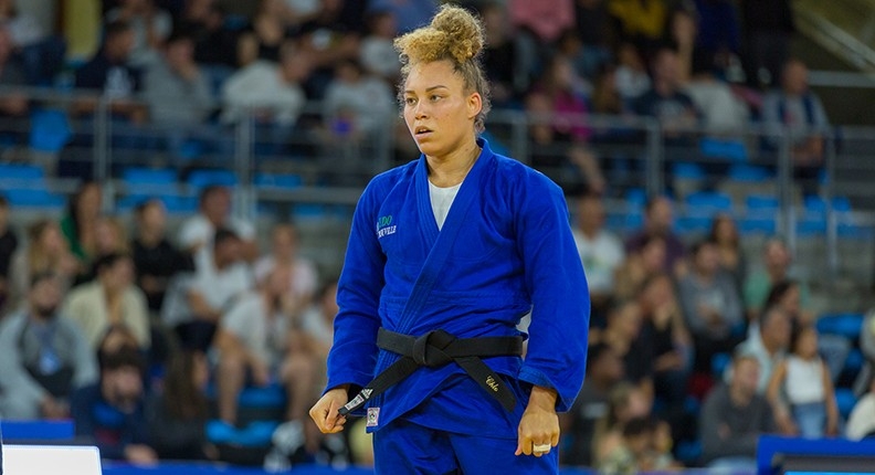 CHLOÉ BUTTIGIEG REMPLACE MADELEINE MALONGA - France Judo