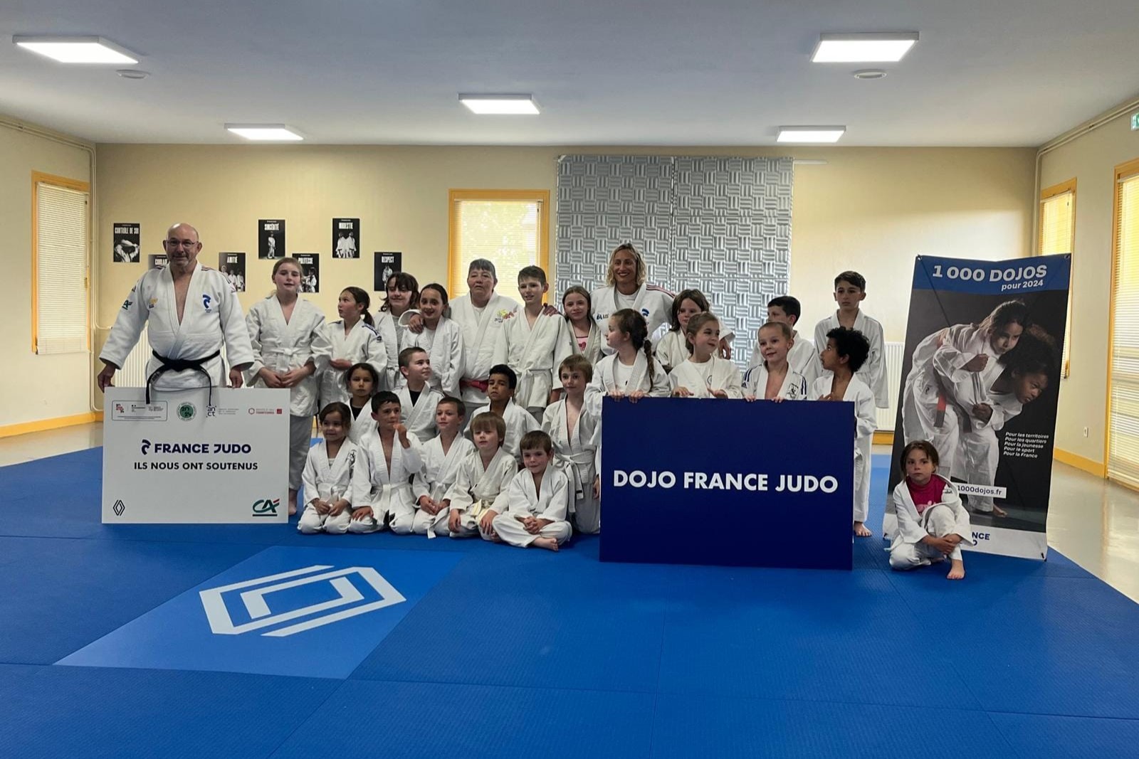 Le programme 1 000 dojos se développe partout sur le territoire ...
